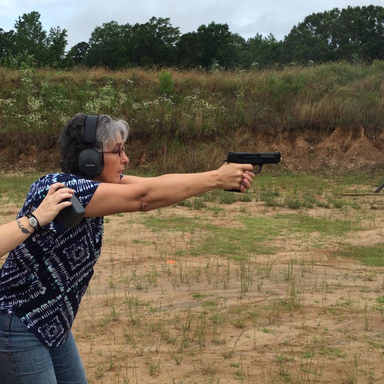 HOW TO MANAGE RECOIL - GAT Daily (Guns Ammo Tactical)