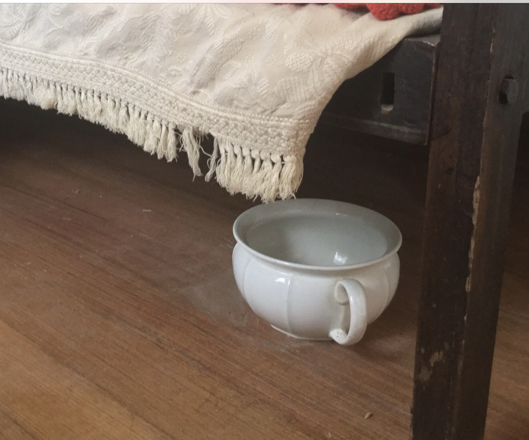 From Pee to Powder - How the Chamberpot Supported the War Effort - GAT ...