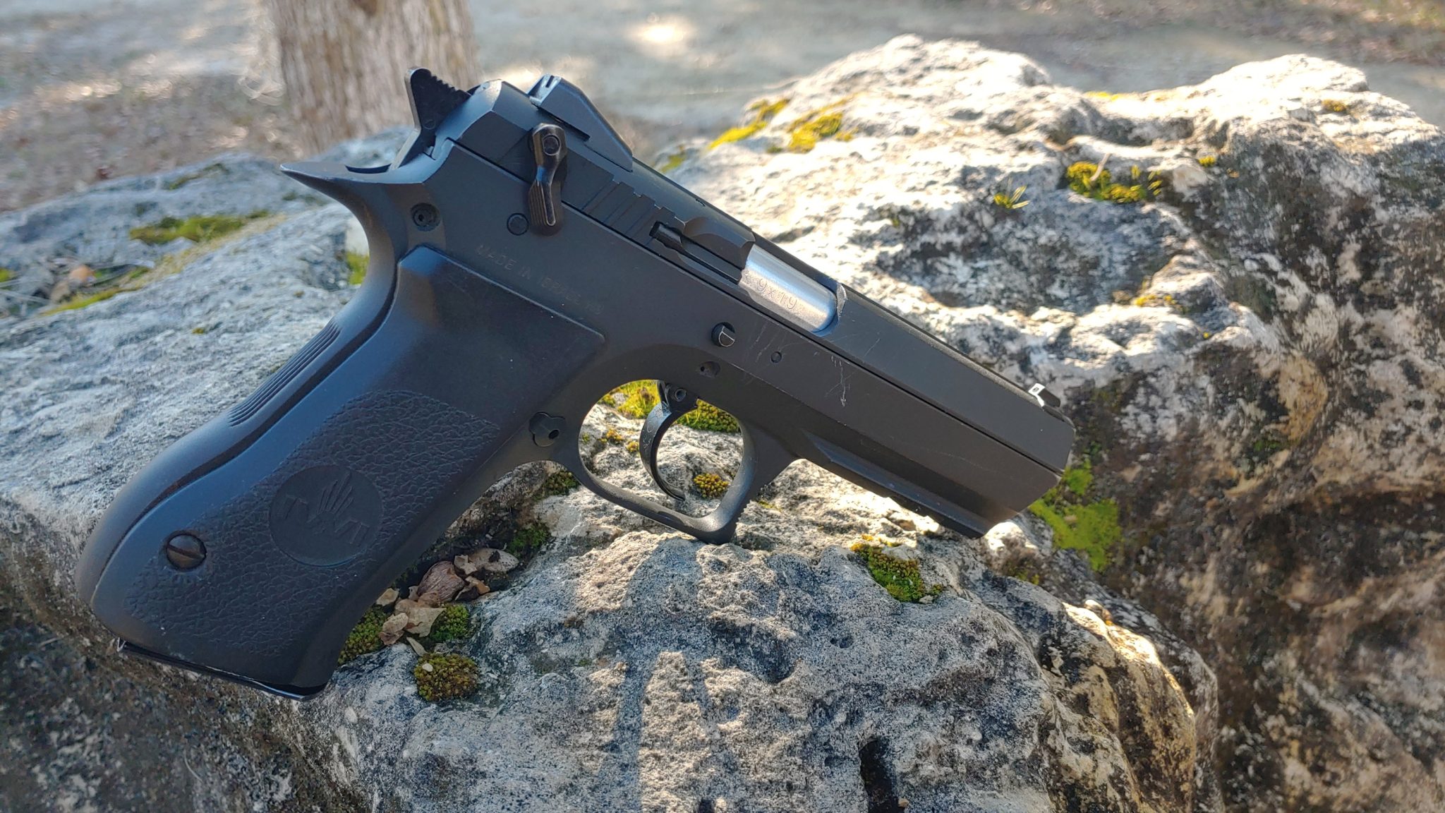 The Jericho 941 - A Hebrew Hammer - GAT Daily (Guns Ammo Tactical)