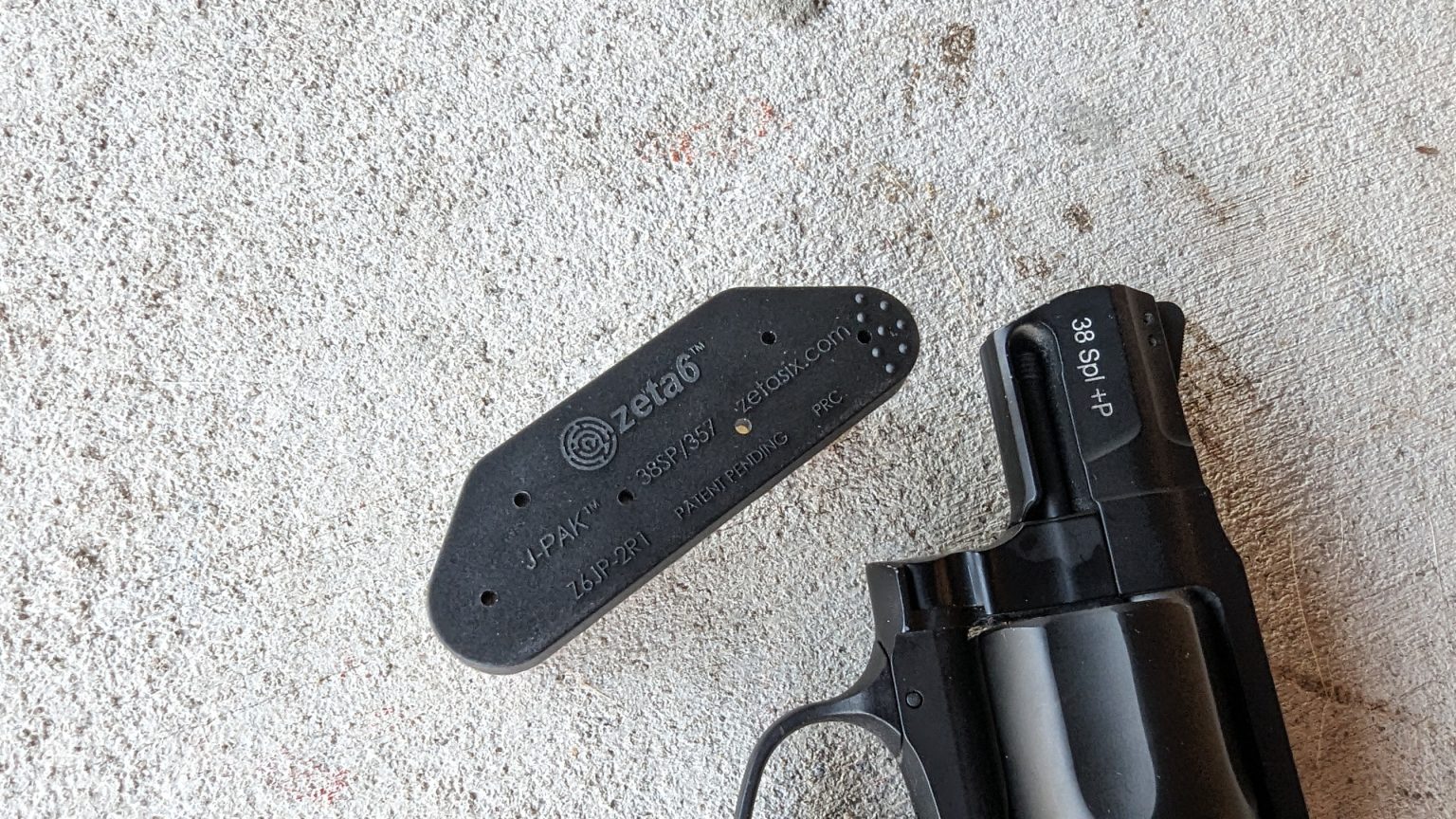 The Zeta6 J-Pak - The Future of Speed Strips - GAT Daily (Guns Ammo ...