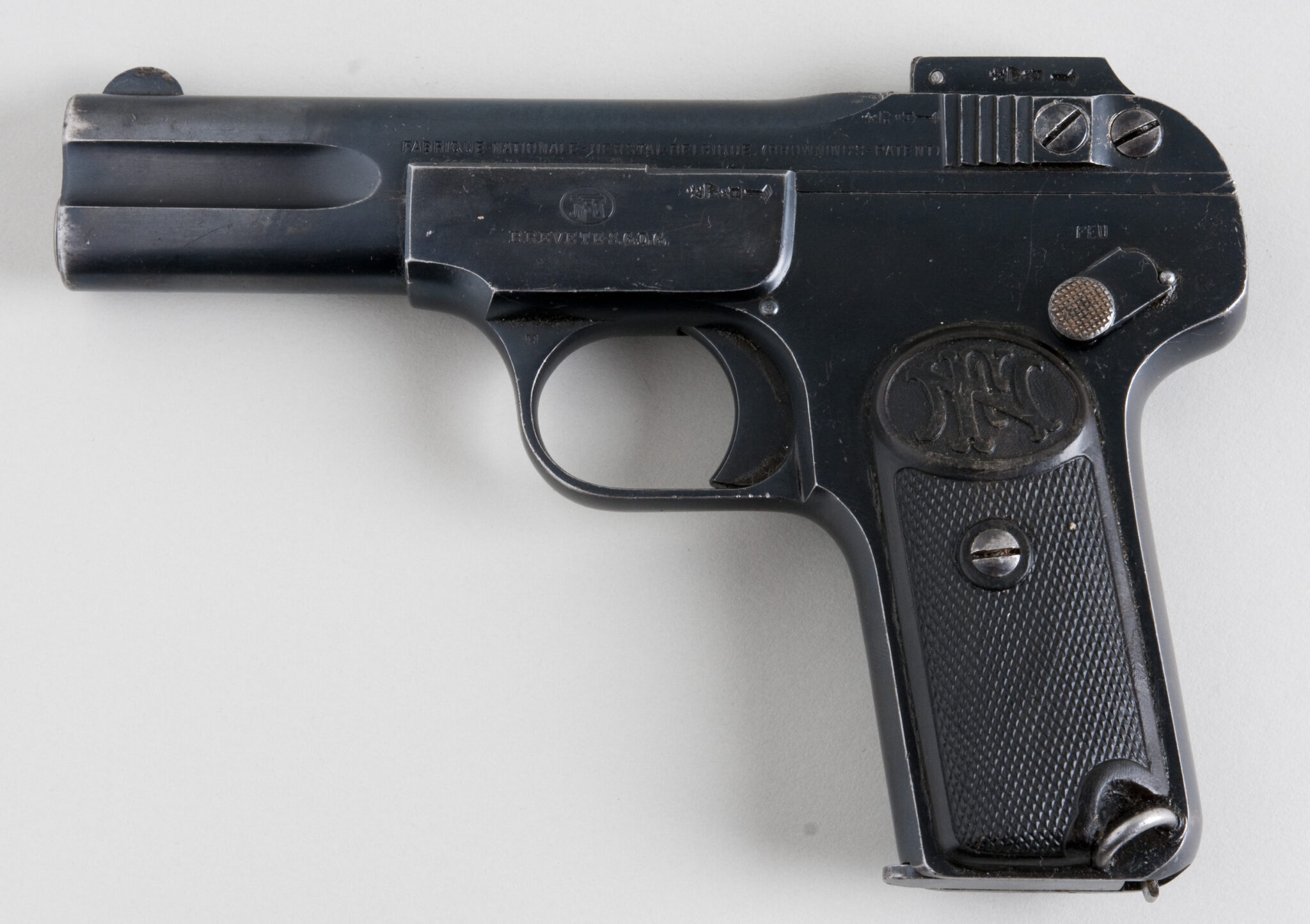 The Automatic Handguns of World War I - GAT Daily (Guns Ammo Tactical)