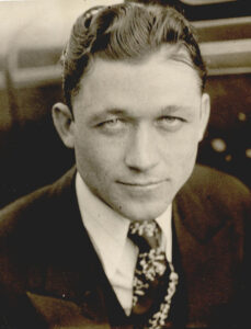 Jelly Bryce - The FBI's Top Gun Slinger - GAT Daily (Guns Ammo Tactical)