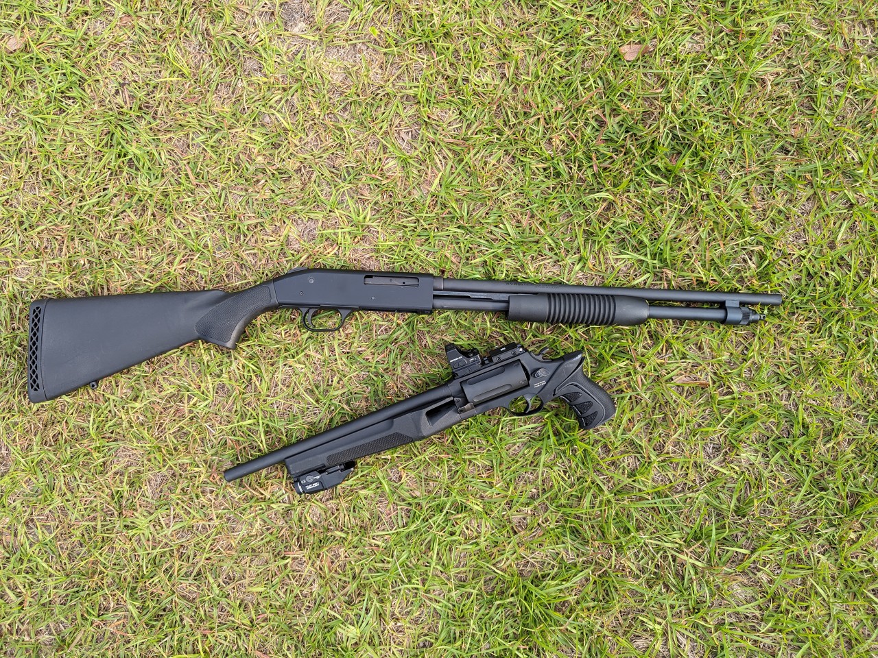 .410 Buckshot - Mossberg 590 vs Judge Home Defender - GAT Daily (Guns ...