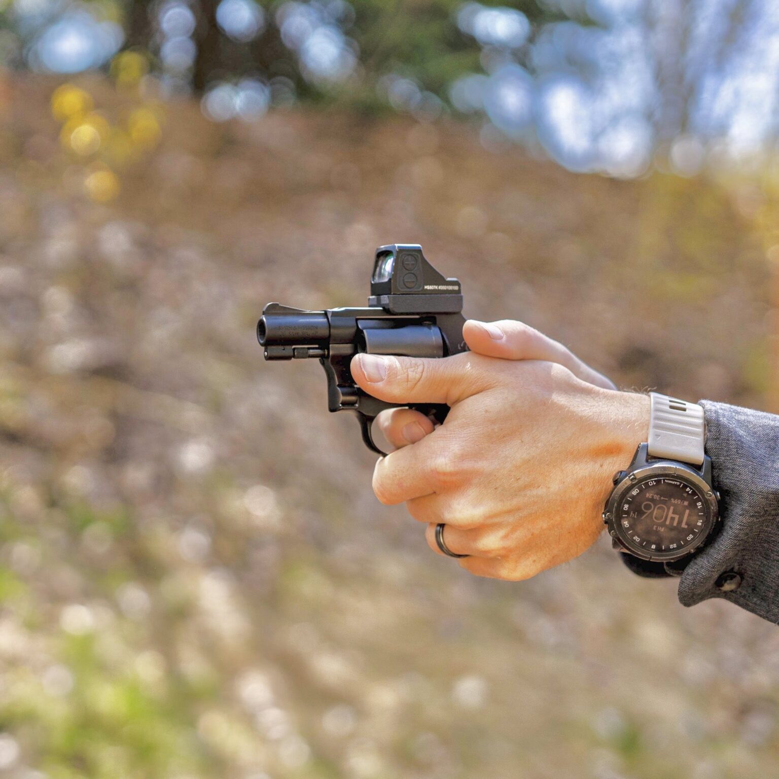 The Shield Arms ROC - Optics and Revolvers - GAT Daily (Guns Ammo Tactical)