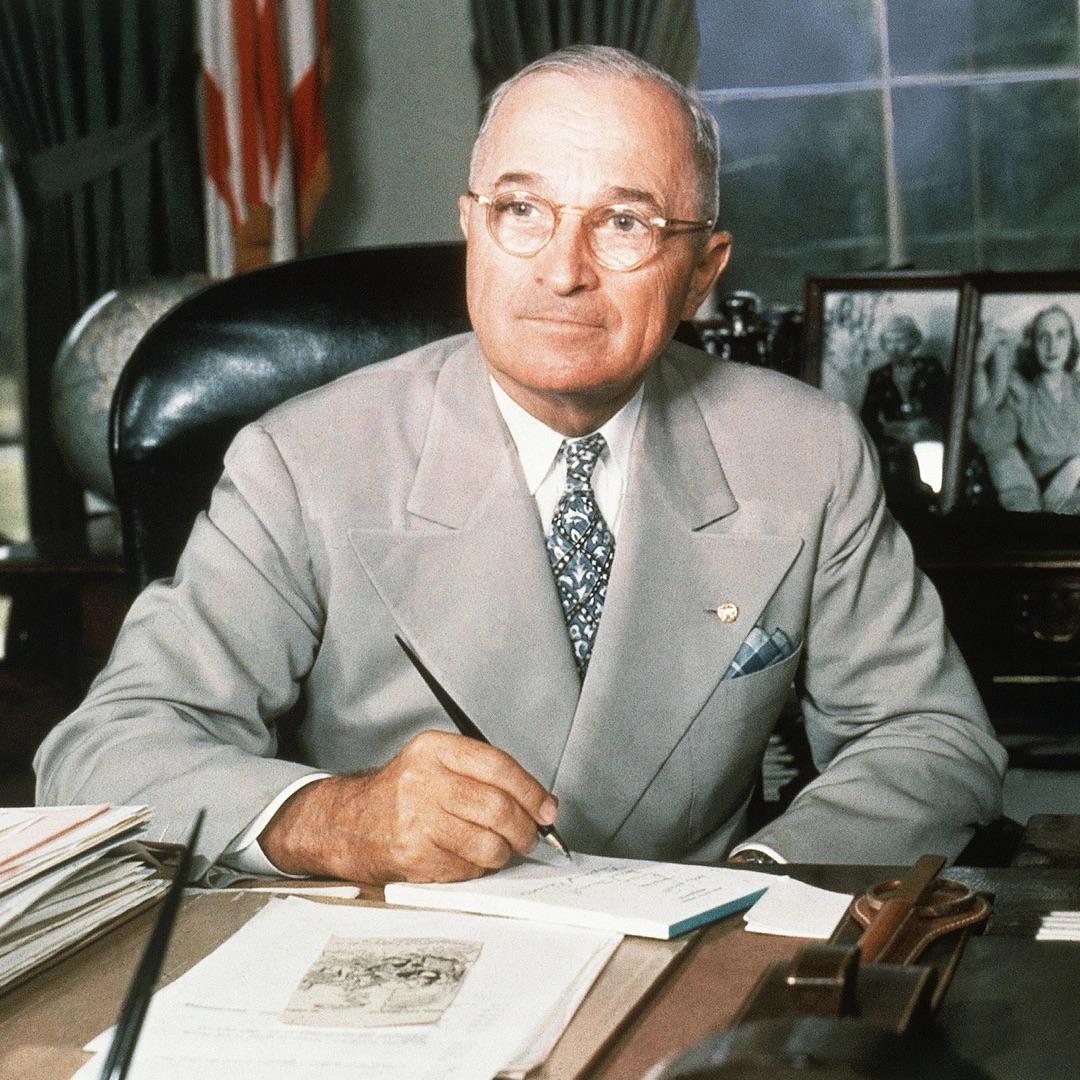 The Failed Assassin - Attempts On US Presidents - GAT Daily (Guns Ammo ...