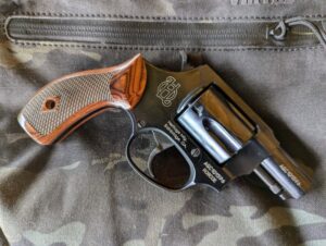 The Heritage Roscoe - A Hard Boiled Revolver - GAT Daily (Guns Ammo ...