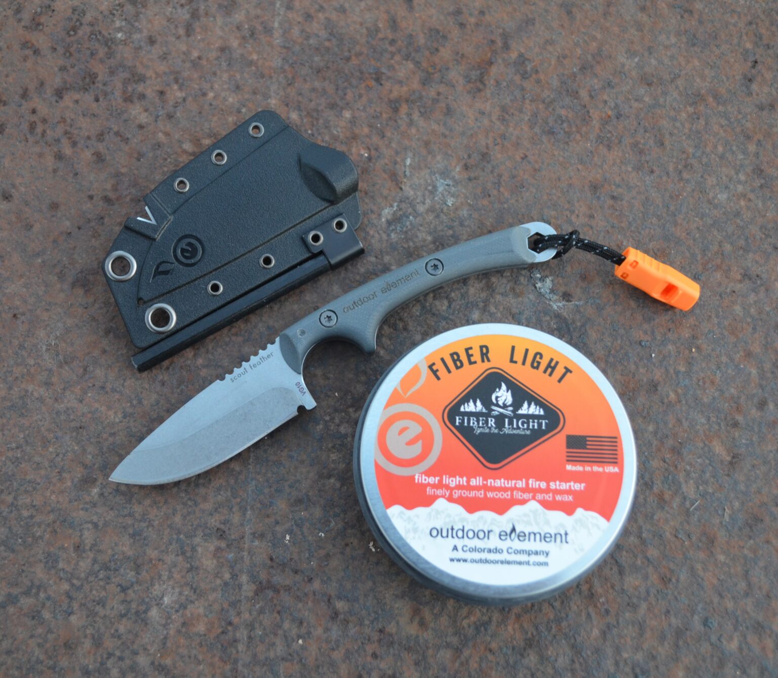 Outdoor Element's Scout Feather and Fiber Light Brings the Heat