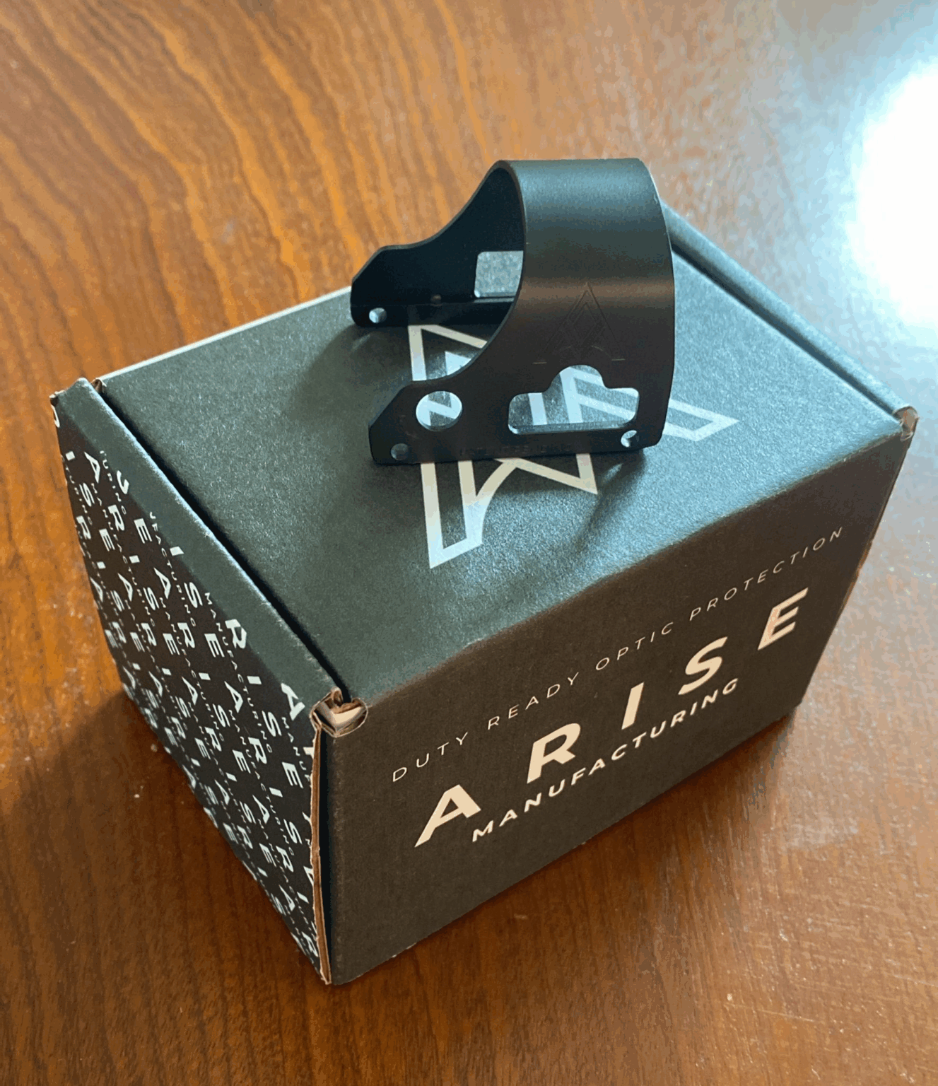 Arise Manufacturing's Aegis Red-Dot Shroud System - GAT Daily (Guns ...