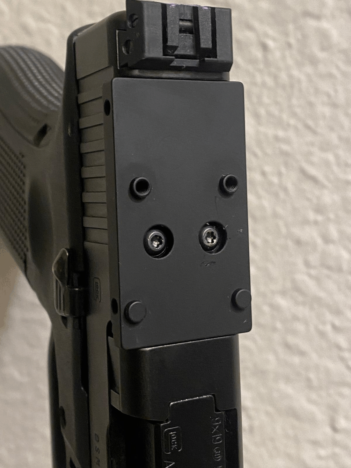Arise Manufacturing's Aegis Red-Dot Shroud System - GAT Daily (Guns ...